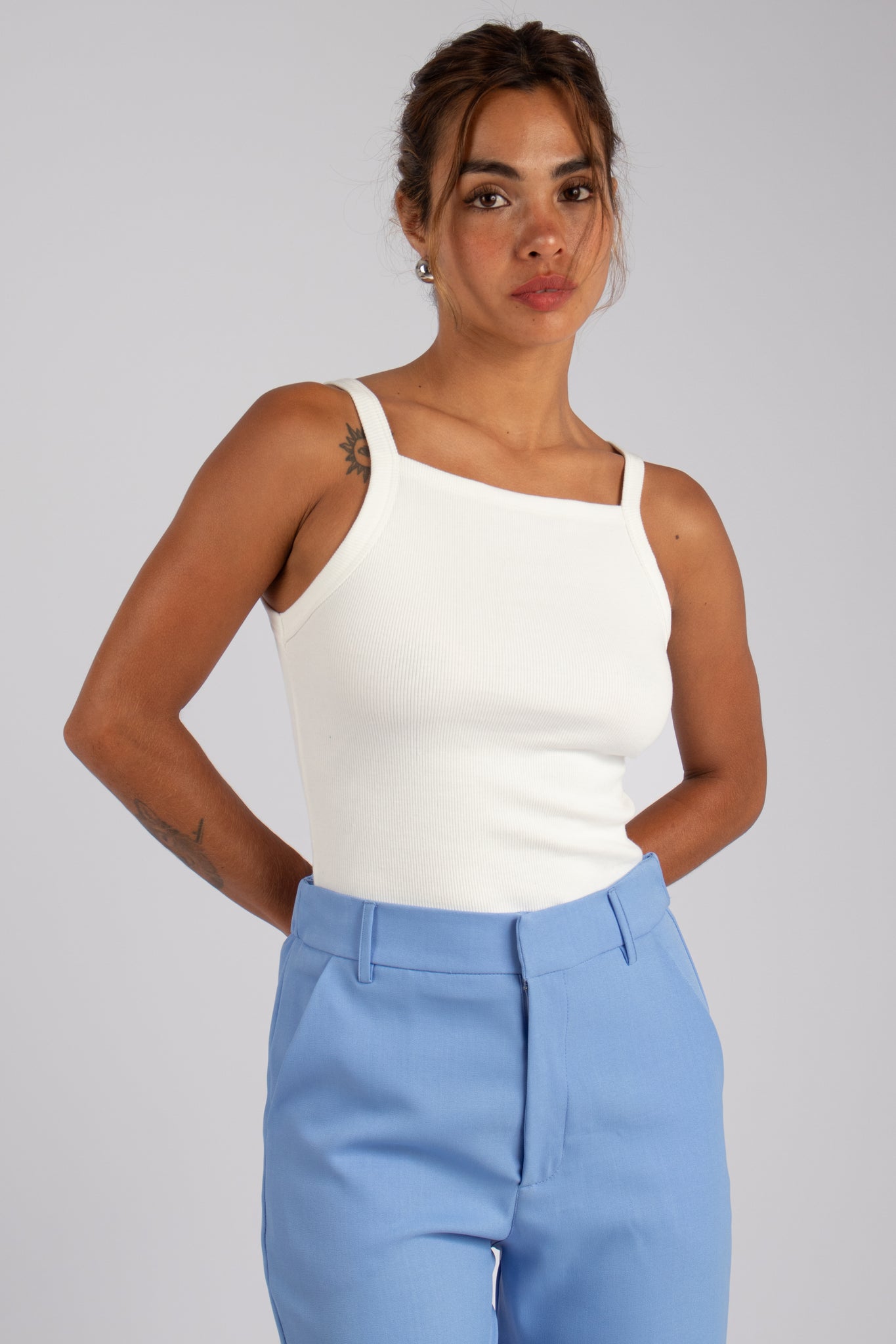 TOP CASEY PERLA – libertaria